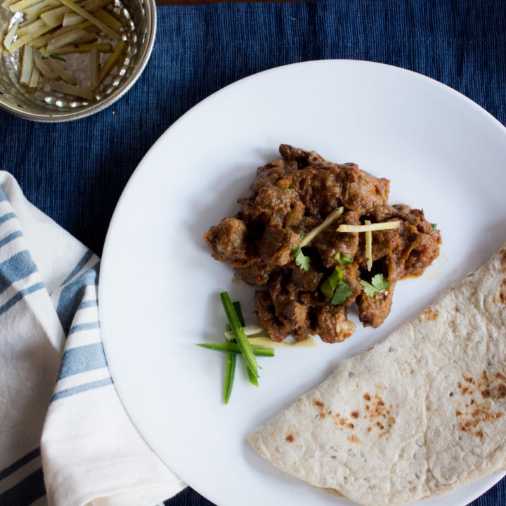 Palak Gosht (Mutton Curry with Spinach) - Pakistan Eats