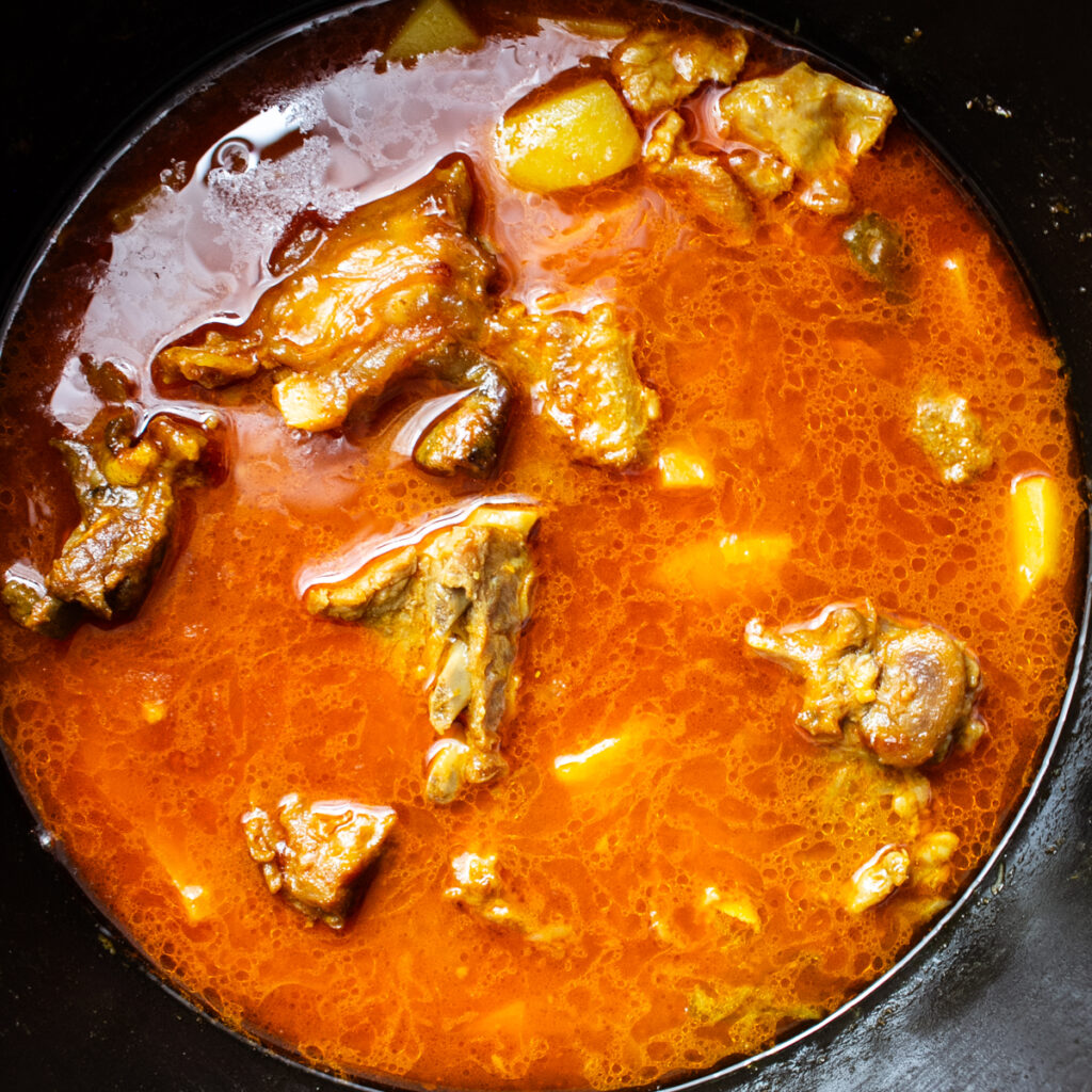 Pakistani Style Classic Aloo Gosht (Mutton with Potatoes) - Pakistan Eats